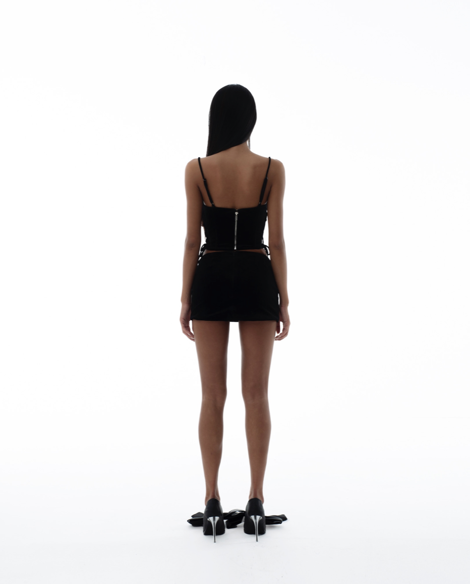 SCARLETT SET - RED – HUELLEYROSE ONE MEMBER LIMITED LIADBILITY COMPANY ...